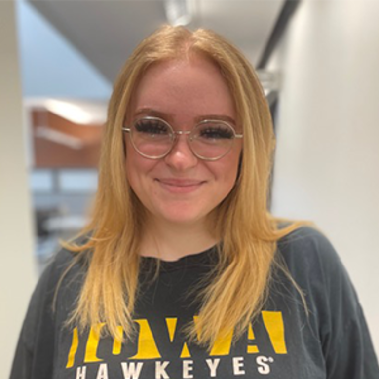 Elizabeth Williams | Iowa Reading Research Center - The University of Iowa